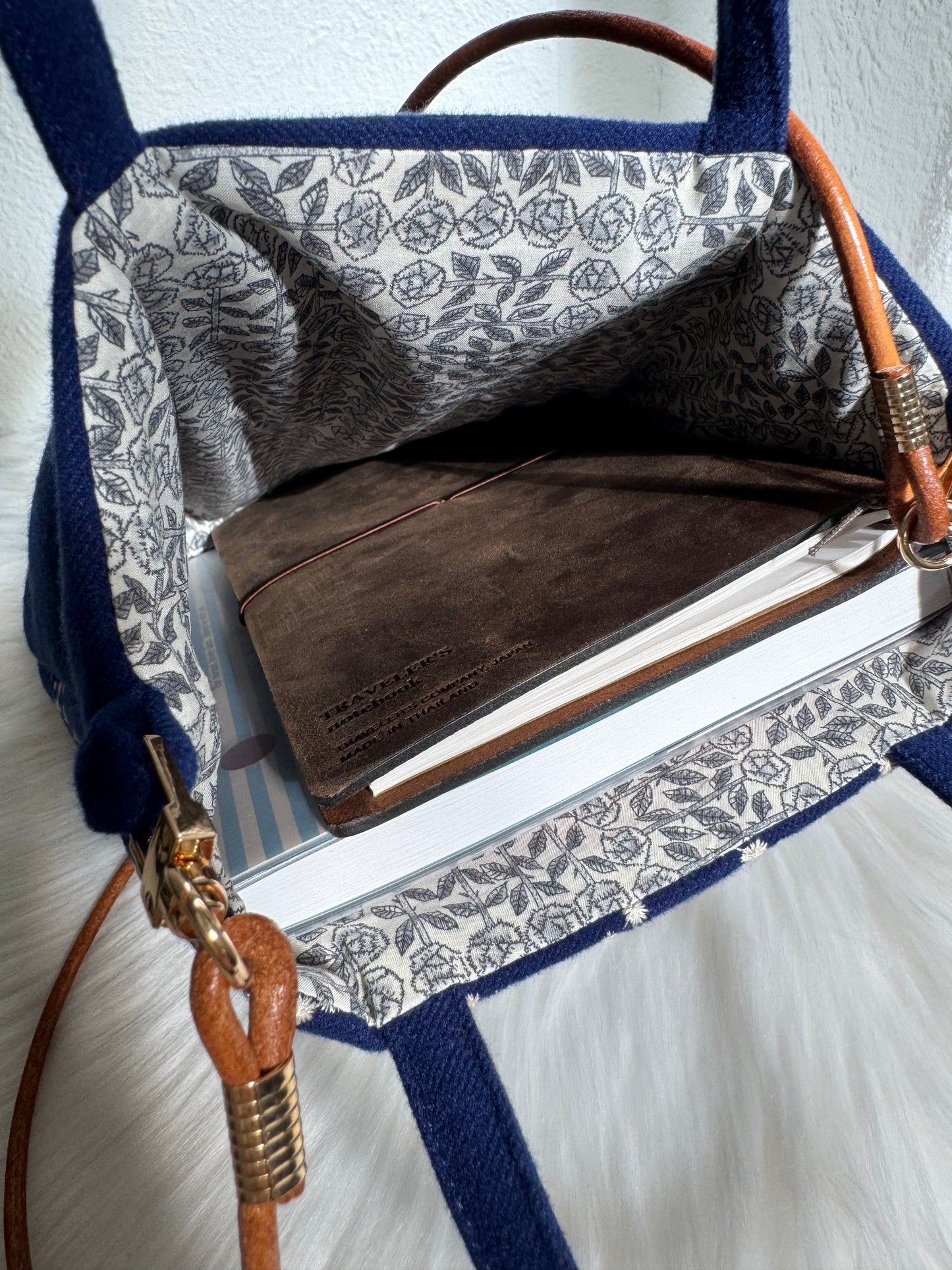 ESH Exclusive Collection - Toast Bag | Handmade Products | mina perhon ...